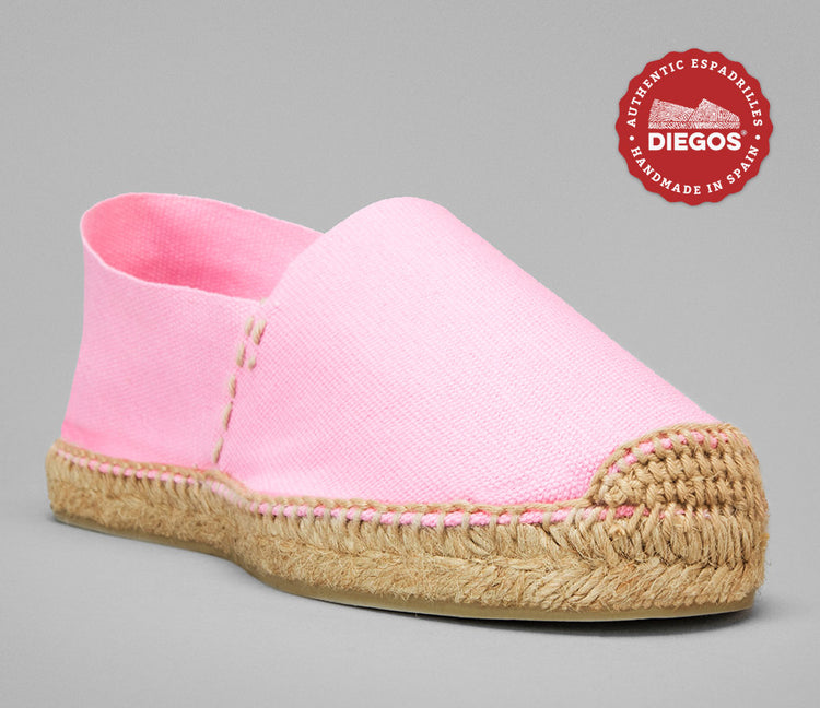 Women's flat pink espadrilles handcrafted in northern Spain – diegos.com
